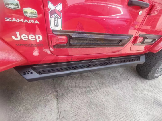 4X4 SERIES > Progi stalowe EVO Jeep Wrangler JLU 2018+